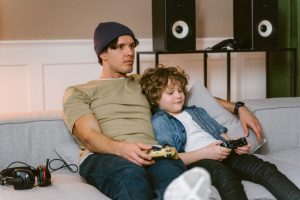 How to Control and Monitor Your Child's Gaming Habits - The Digital Parents