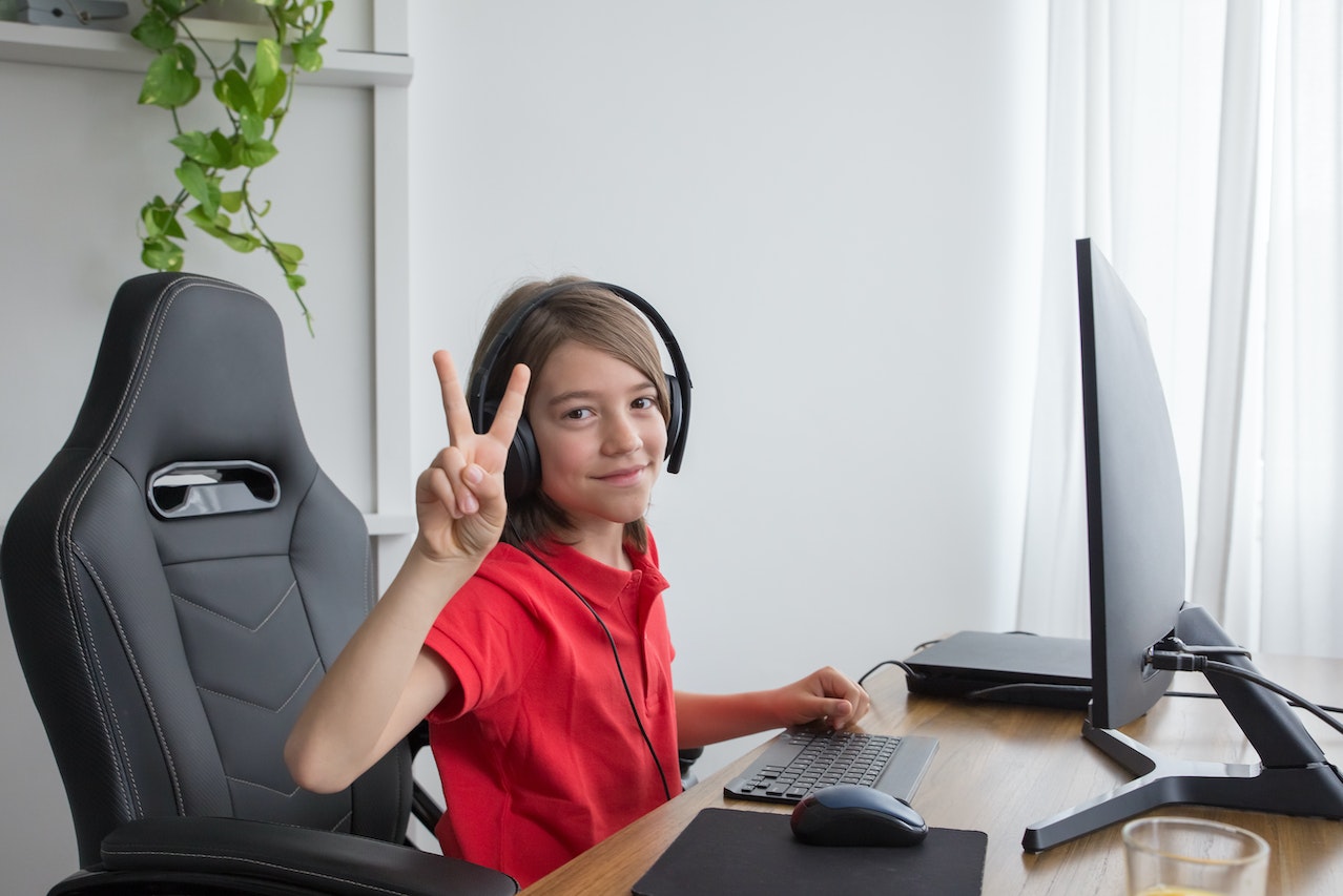 Healthy Video Game Time Limits by Age - The Digital Parents