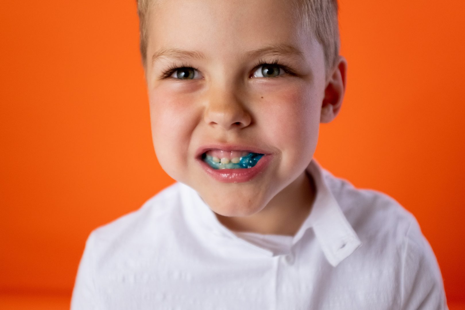 Why do Kids Grind Their Teeth? - The Digital Parents